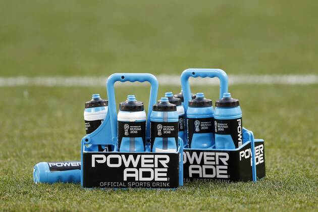 Powerade Bidon Fotos | IMAGO