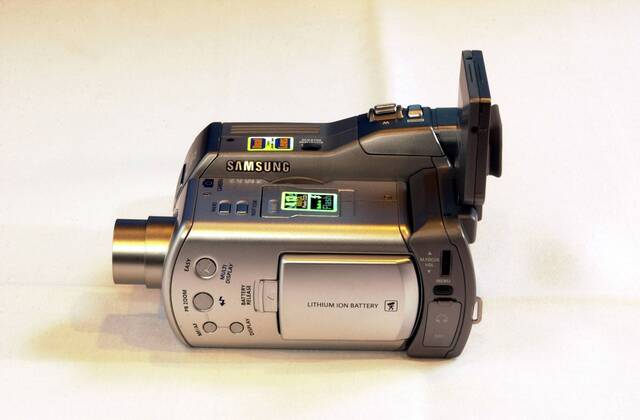 Samsung VP-D5000i Duocam - Mini-DV-Camcorder und digitale