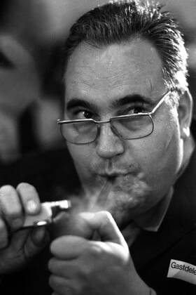 Heinz Kluncker lachend während des Außerordentlichen SPD-Parteitags ...