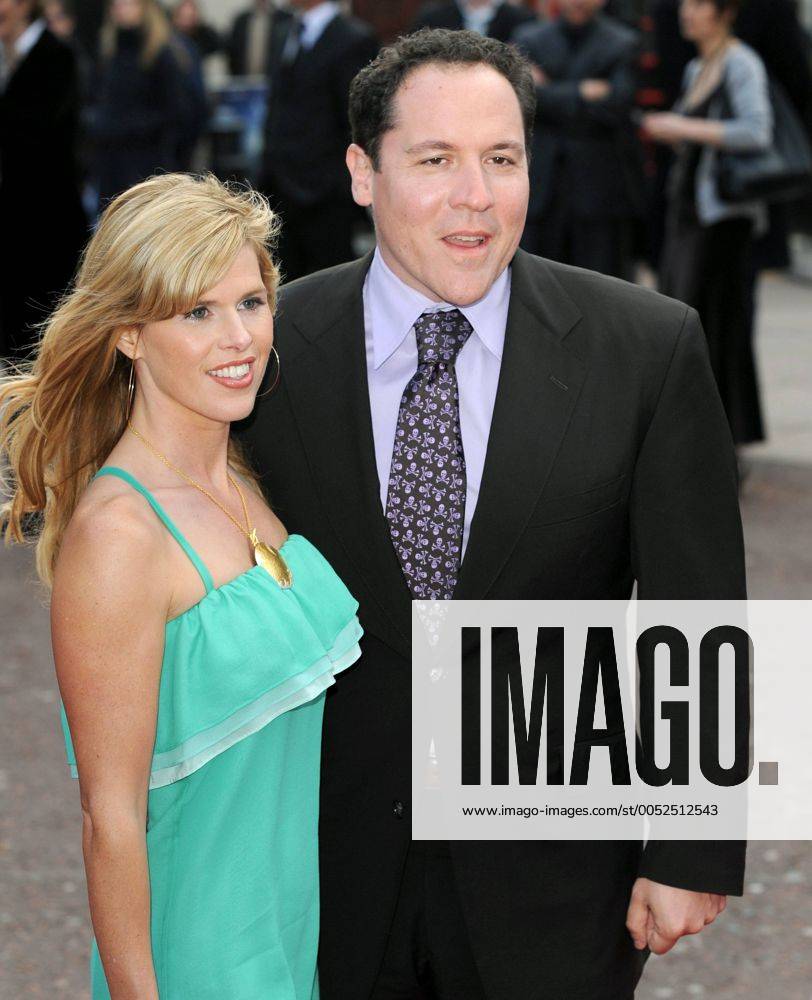 Jon Favreau Joya Tillem Children Jon and Brighton Favreau out for a ...