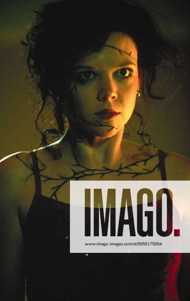 Emily Bergl Carrie 2