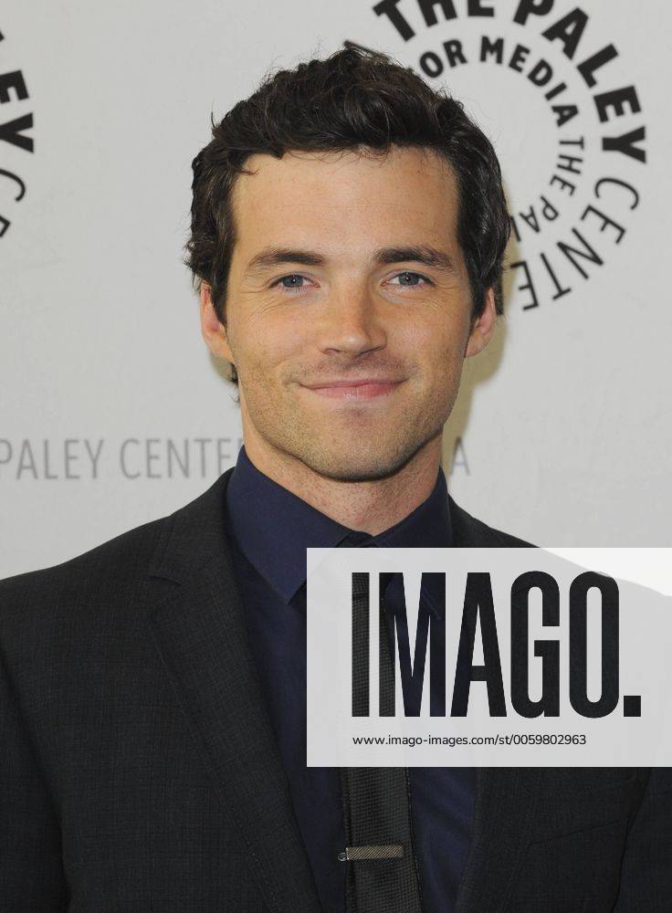 Ian Harding Ian Harding Lands First Post PLL Role On New Fox Comedy