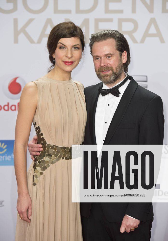 Schauspieler Matthias MATSCHKE mit seiner Freundin und Schauspielerin ...