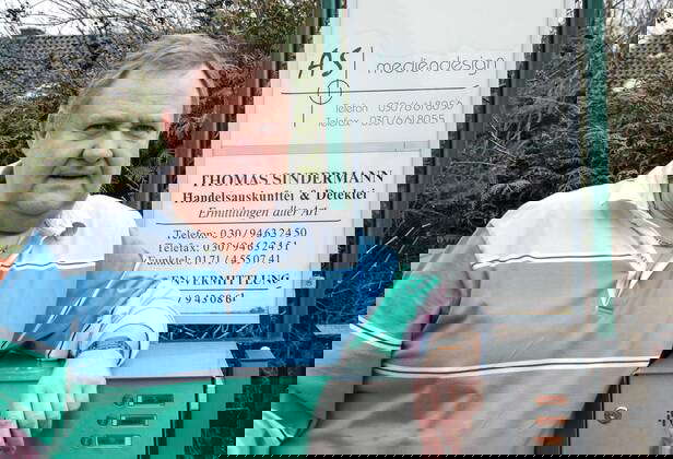 Privatdetektiv Thomas Sindermann. Sohn des Politbüromitglieds der DDR ...