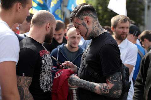 Nazis Tattoos Fotos | IMAGO