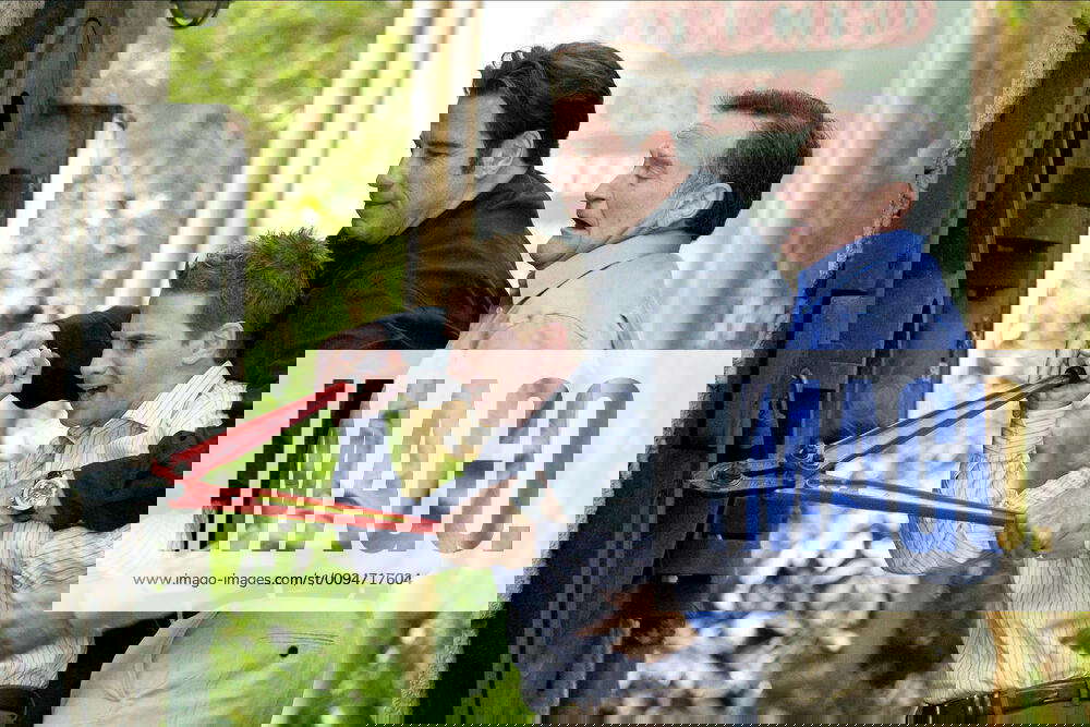 Old Dogs Robin Williams 'Old Dogs' | Unscripted | John Travolta, Robin