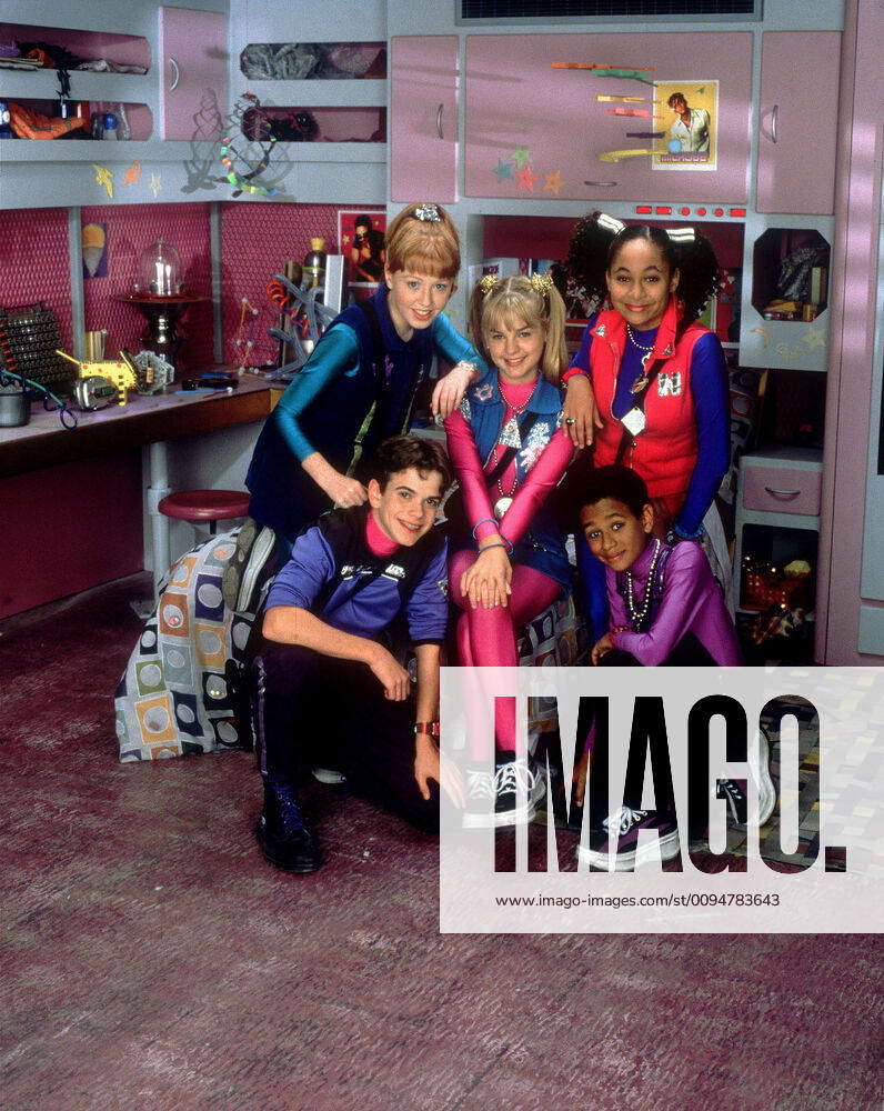 Kirsten Storms Zenon Zenon: Girl Of The 21st Century & General