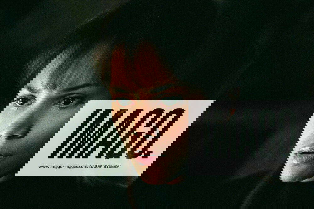 Gothika Cast GOTHIKA (2003) Reviews And Overview MOVIES And MANIA