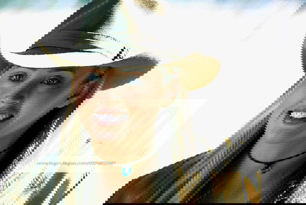 Kangaroo Jack Jessie Kangaroo Jack Cast, Ages, Trivia | Famous