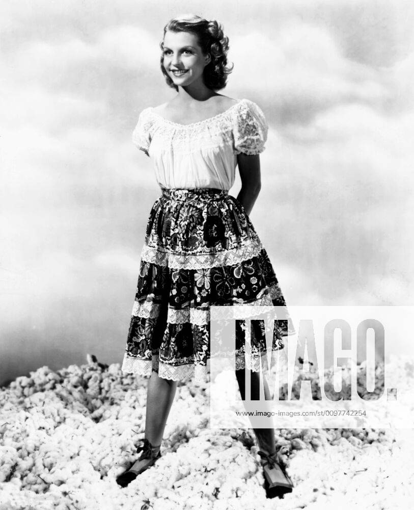 Betty Field ANNE BANCROFT Und BETTY FIELD In 7 WOMEN, 1966, Unter Der