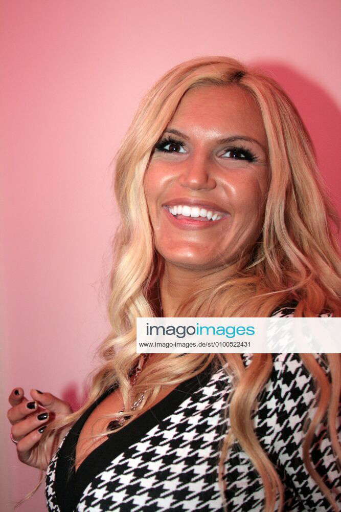 Bea Peters's Instagram, Twitter & Facebook on IDCrawl