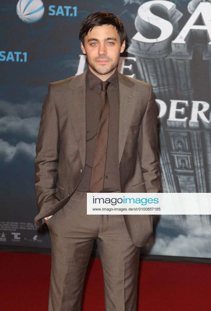 Liam Garrigan Säulen Der Erde