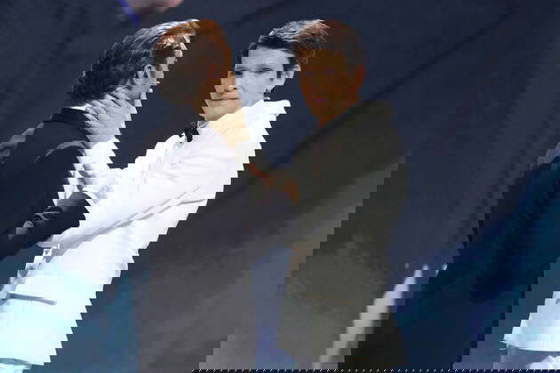 Deutscher Filmpreis 2021 Daniel Donskoy und Sabin Tambrea bei der Show ...