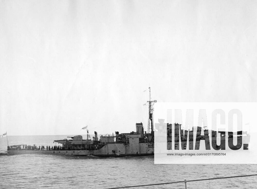 Yangtse Incident The Story Of Hms Amethyst 1957 Naval