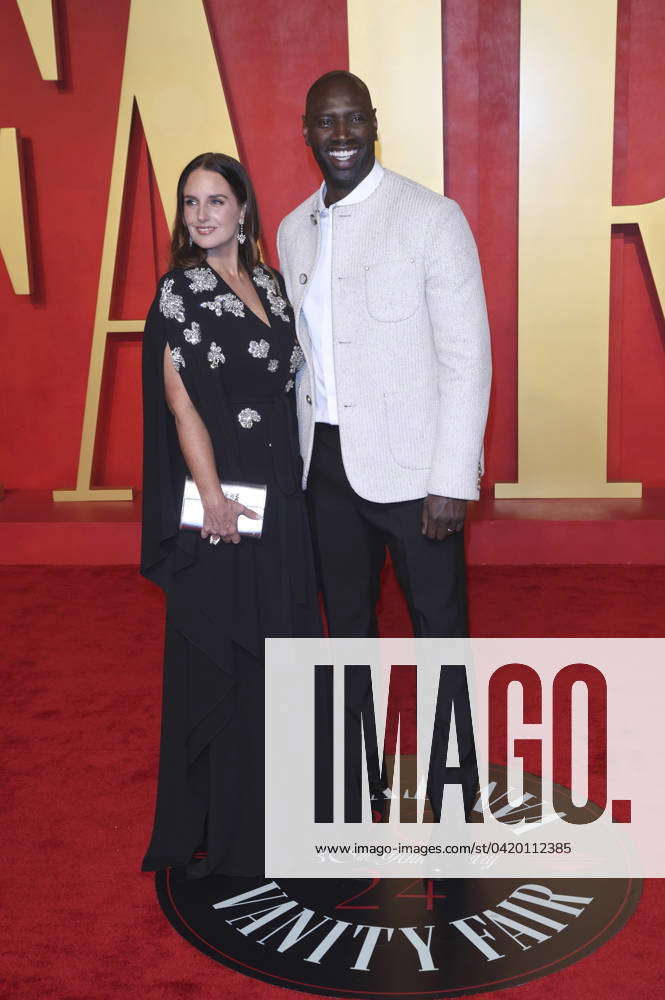 Omar Sy mit Ehefrau Helene Sy bei der Vanity Fair Oscar Party 2024 ...